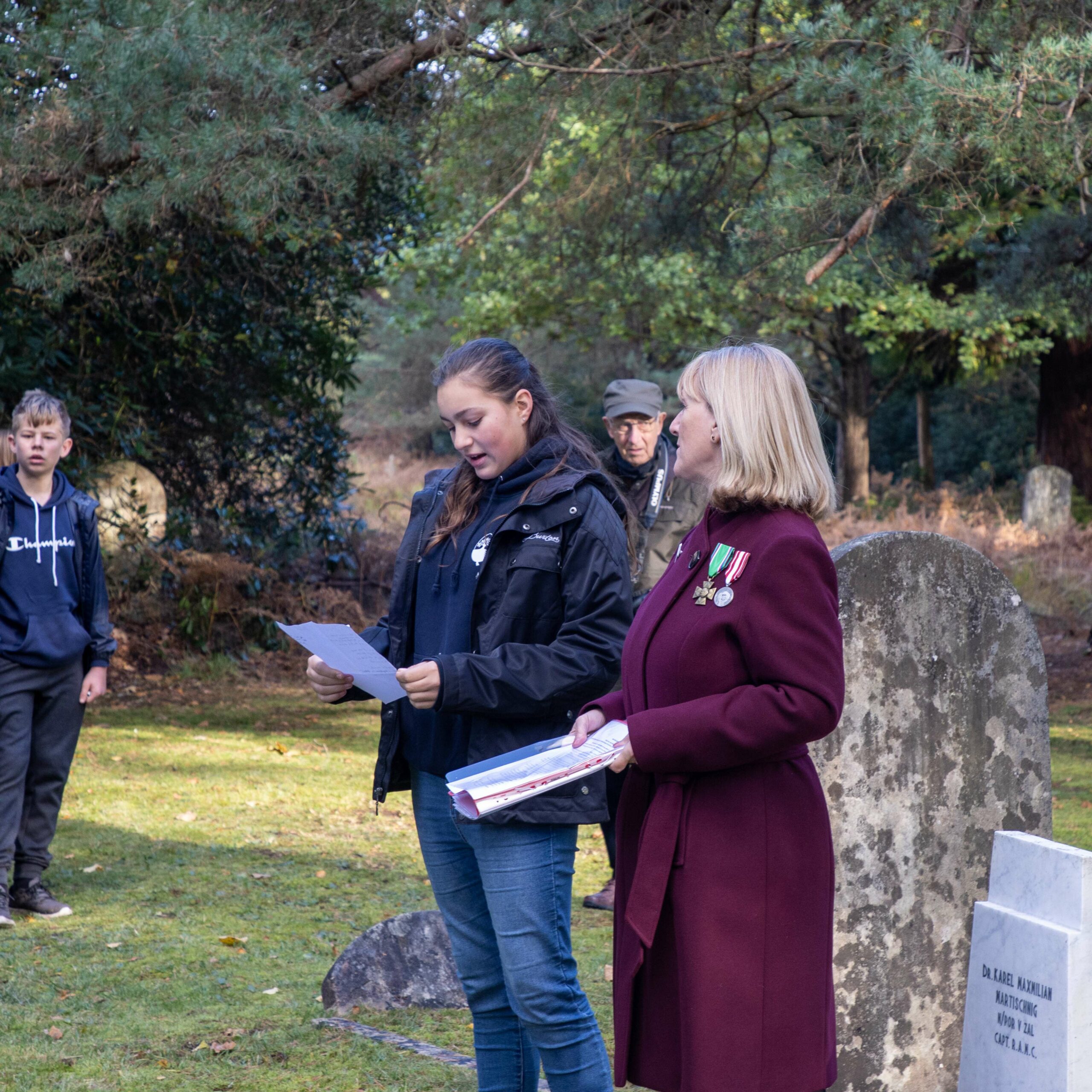 Brookwood Memorial Service - Tree of peace / Strom pokoja