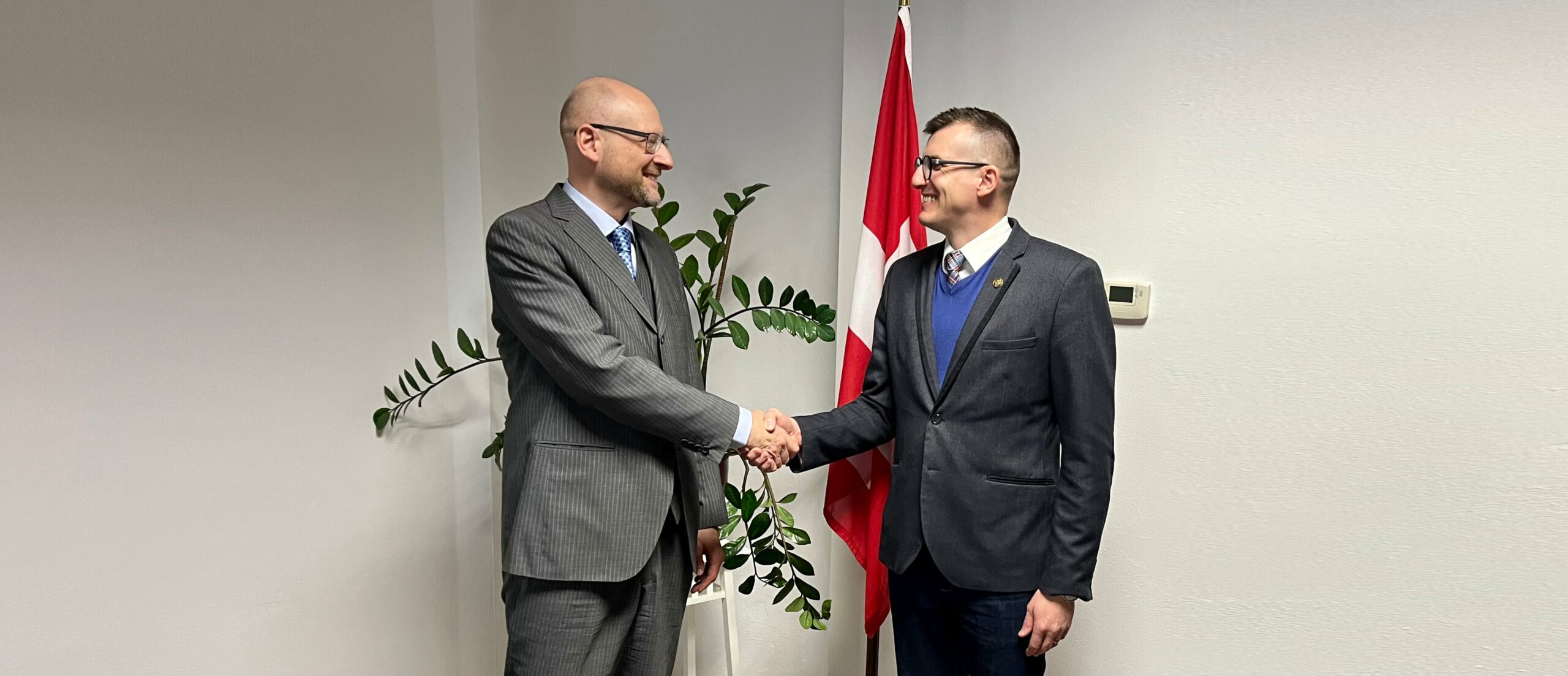 Meeting with the Ambassador of the Swiss Confederation - Tree of peace ...
