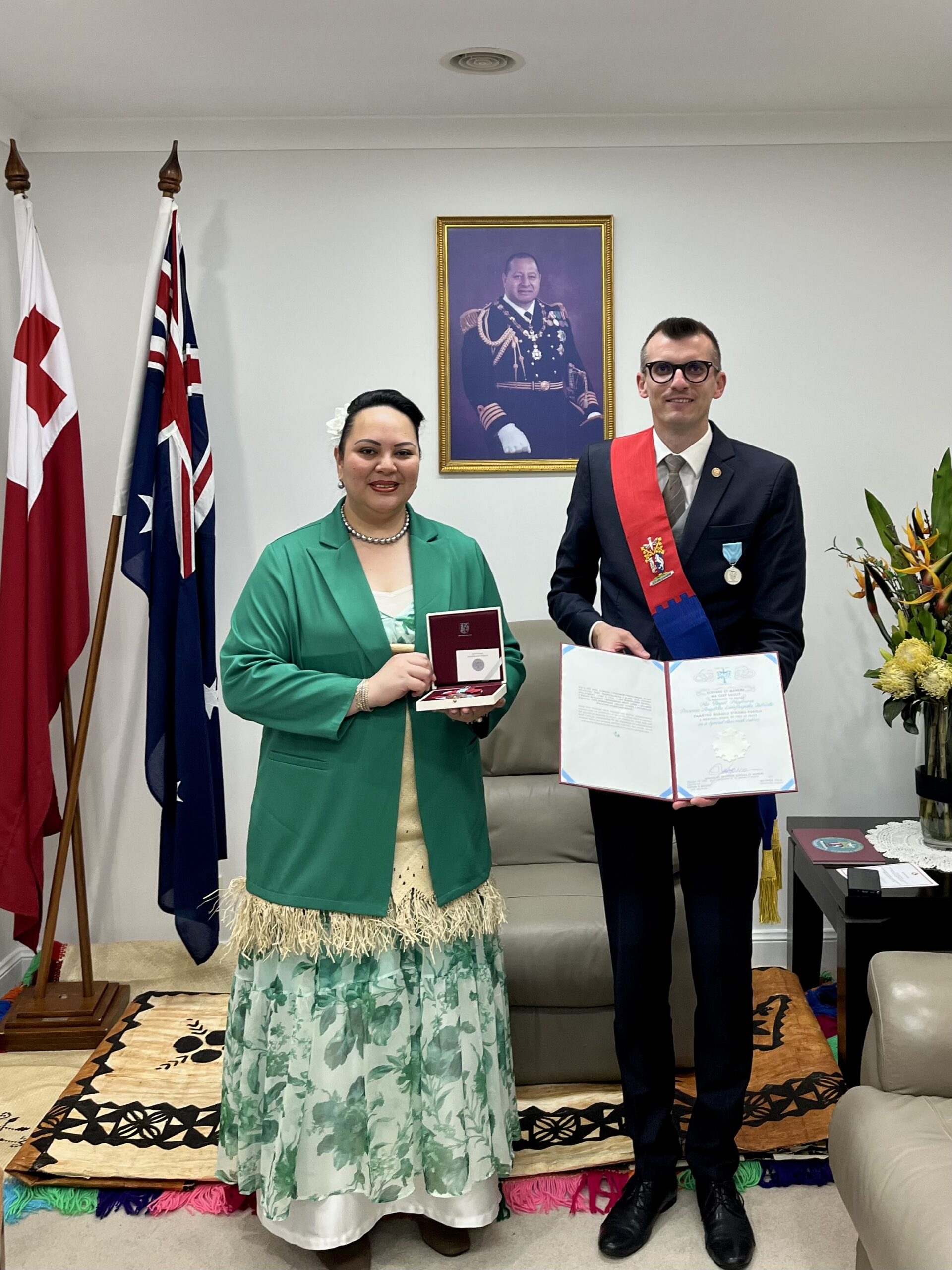HRH Princess Lātūfuipeka Tukuʻaho awarded the Servare et Manere high ...