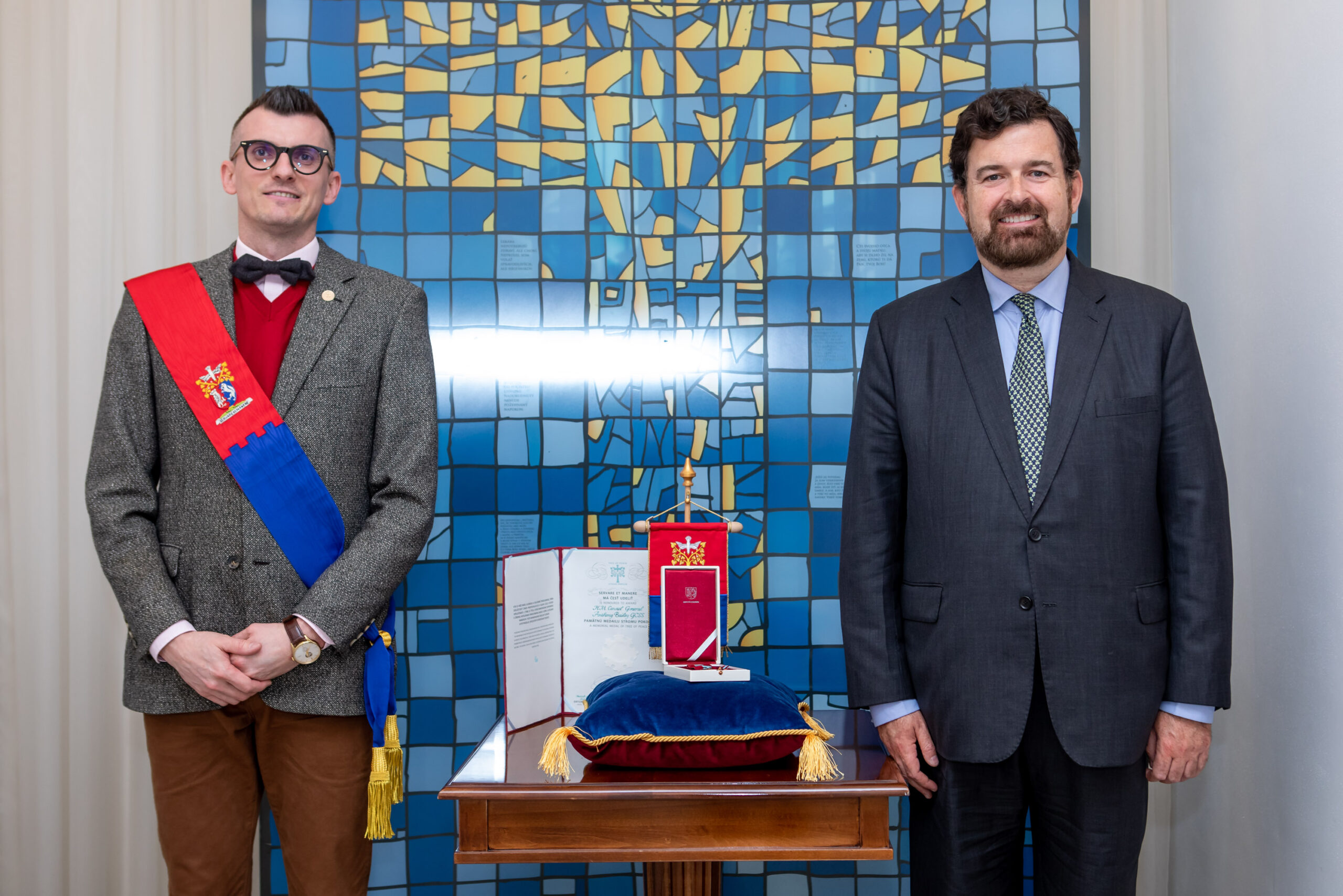 The Memorial Medal of the Tree of Peace was awarded to Mr Anthony ...