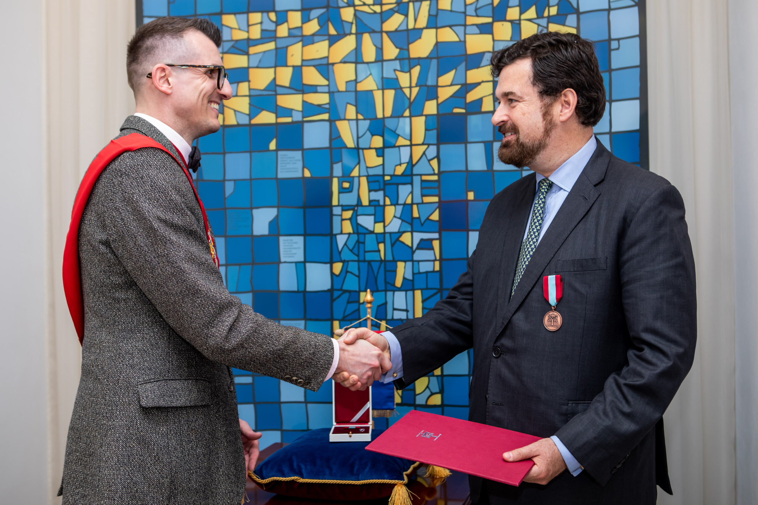 The Memorial Medal of the Tree of Peace was awarded to Mr Anthony ...